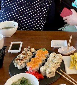 SushiStore (derevnya Sapronovo, Kupelinka Subdistrict, kvartal Tsentralny, 2), sushi bar  Moskova ve Moskovskaya oblastından
