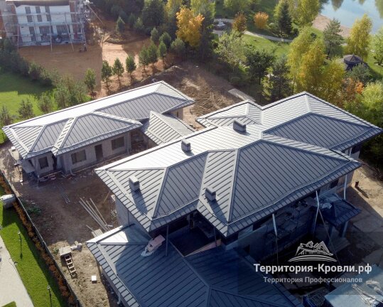 Çatı ve çatı materyalleri Территория Кровли, Moskova, foto