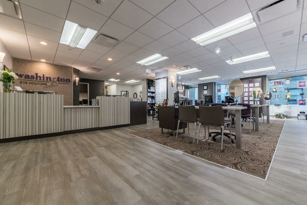 Optik Brooke Justis - Optometrist, Maryland Eyaleti, foto