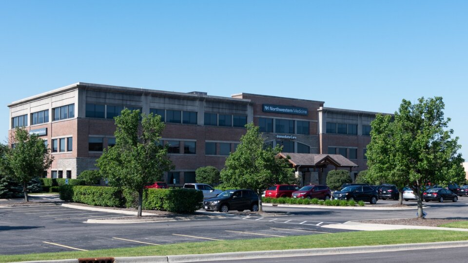 Özel muayenehaneler Northwestern Medicine Neurosciences Crystal Lake, İllinois, foto