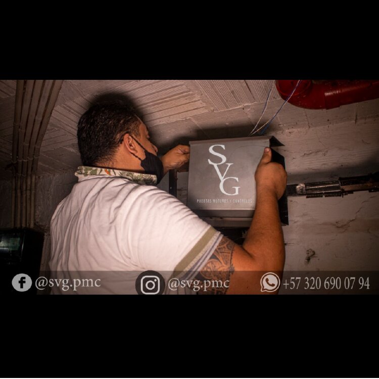 Otomatik kapı firmaları Svg Puertas Motores Y Controles, Medellin, foto