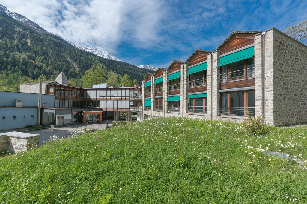 Evde tıbbi yardım Centro Sanitario Bregaglia, Graubunden, foto