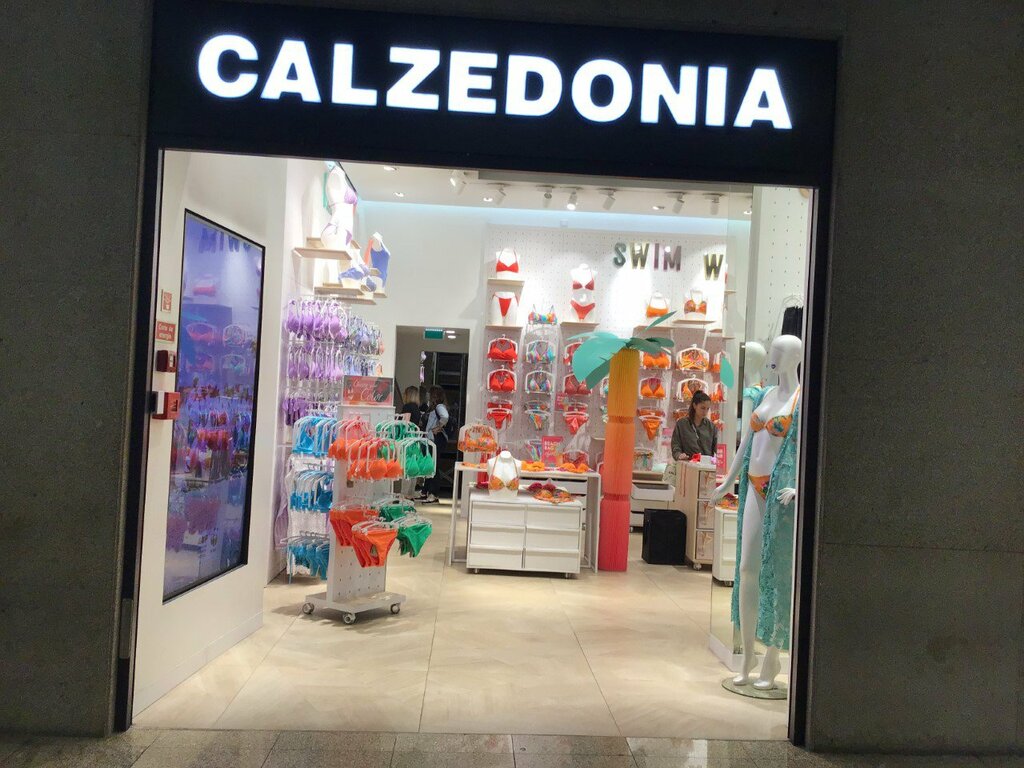 Giyim mağazası Calzedonia, Braga, foto