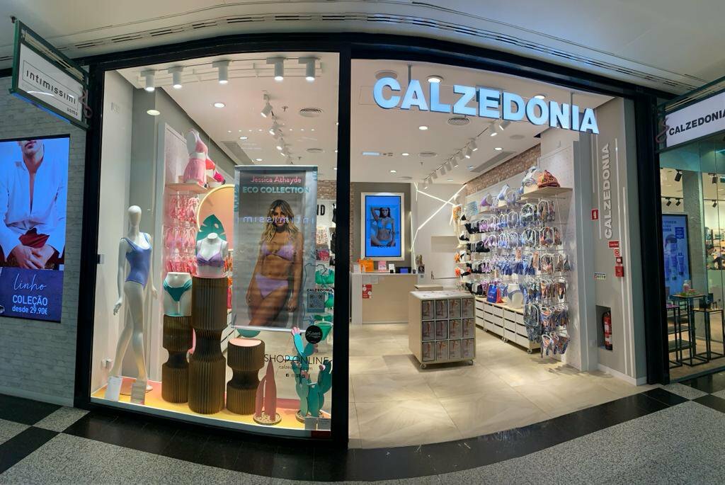 Giyim mağazası Calzedonia, Porto, foto
