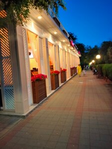 Maychok (Verkhnyaya Naberezhnaya ulitsa No:2А, Anapa), kafe  Anapa'dan