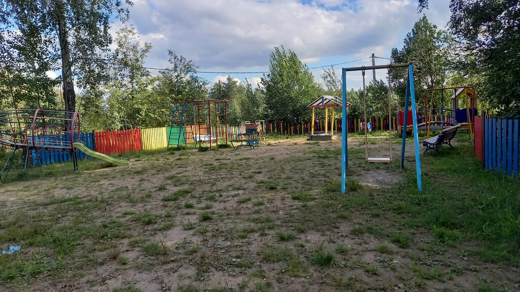 Oyun alanı Playground, Saint‑Petersburg ve Leningradskaya oblastı, foto