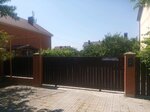 Guest House (Kazachiy pereulok No:8, mikrorayon Kazachiy Khutor), otel  Gelencik'ten