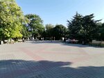 Tantsy na Primorskom Bulvare (проспект Нахимова No:2), dans salonları ve dans pistleri  Sevastopol'dan