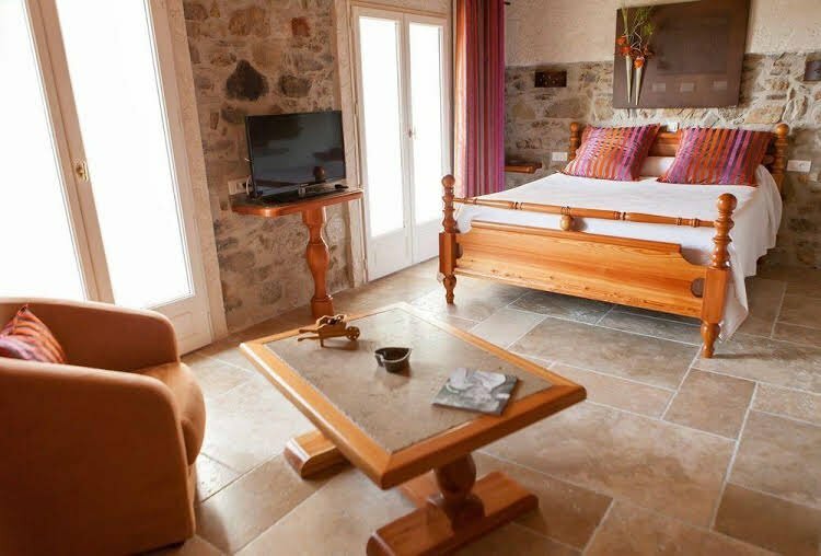 Otel L' Escapade Hotel, , foto
