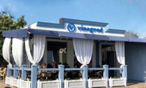 Vinograd (naberezhnaya Makhadzhirov No:1А, Sukhumi), kafe  Suhum'dan