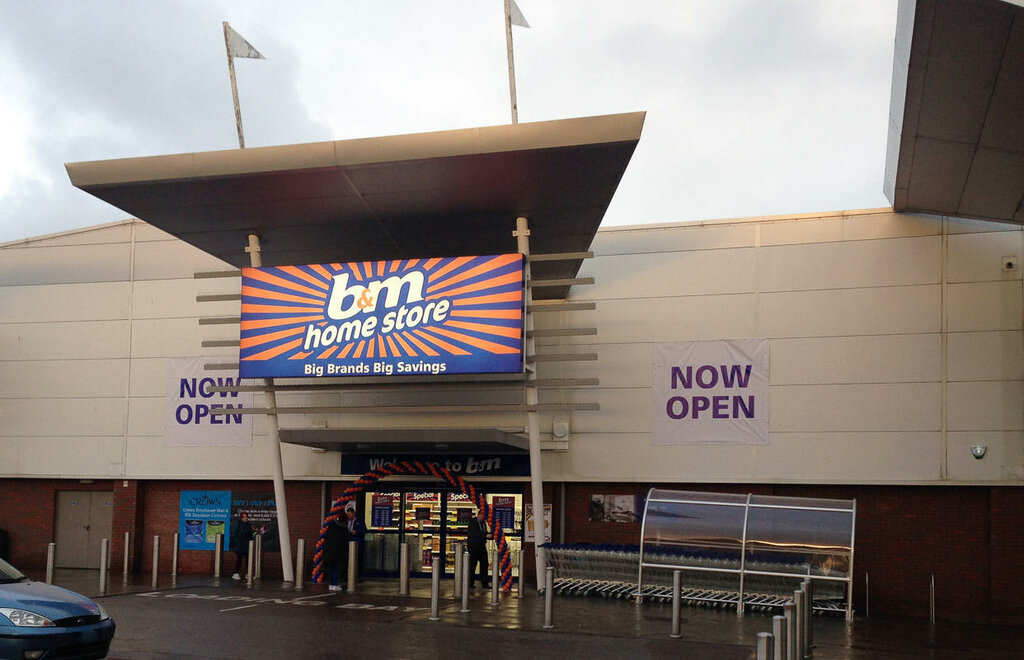 Şans oyunları B&m Home Store, İskoçya, foto