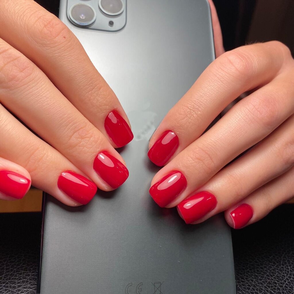 Manikür-pedikür Все свои, Moskova, foto