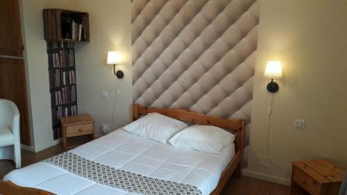 Otel Hôtel-Gîte La Peyrade, , foto