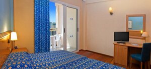 Hotel Rh Royal - Recommended for Adults (Vía Emilio Ortuño No:11, Benidorm), otel  Benidorm'dan