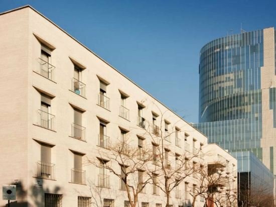 Otel Residencia Universtaria Resa Campus del Mar, Barselona, foto