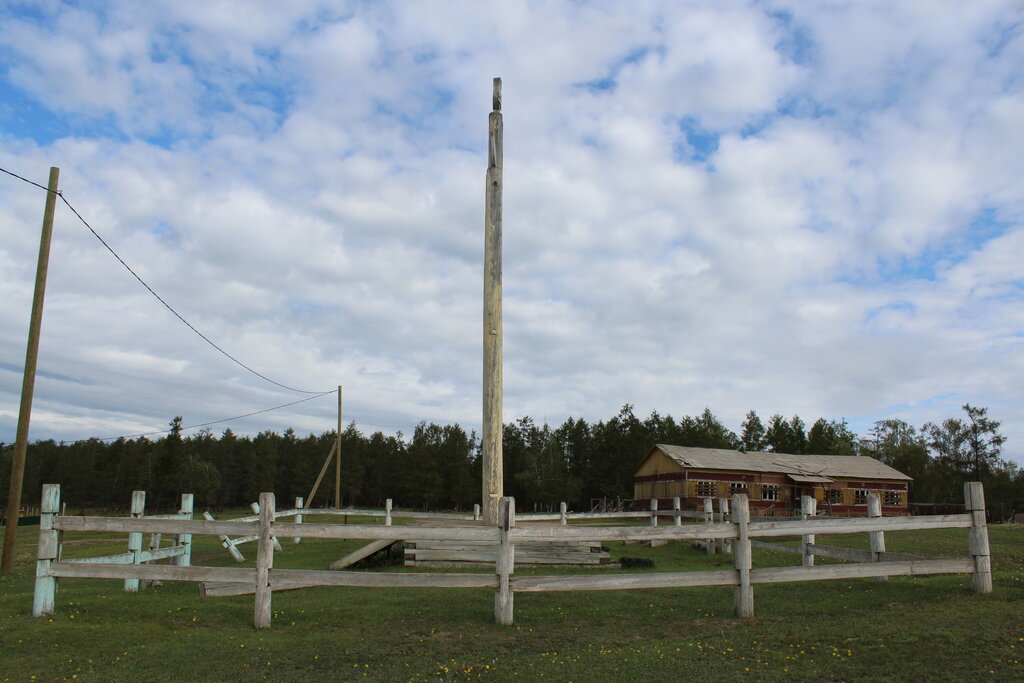 Anıt, heykel Воинам, участникам Великой Отечественной войны, Saha Cumhuriyeti (Yakutistan), foto
