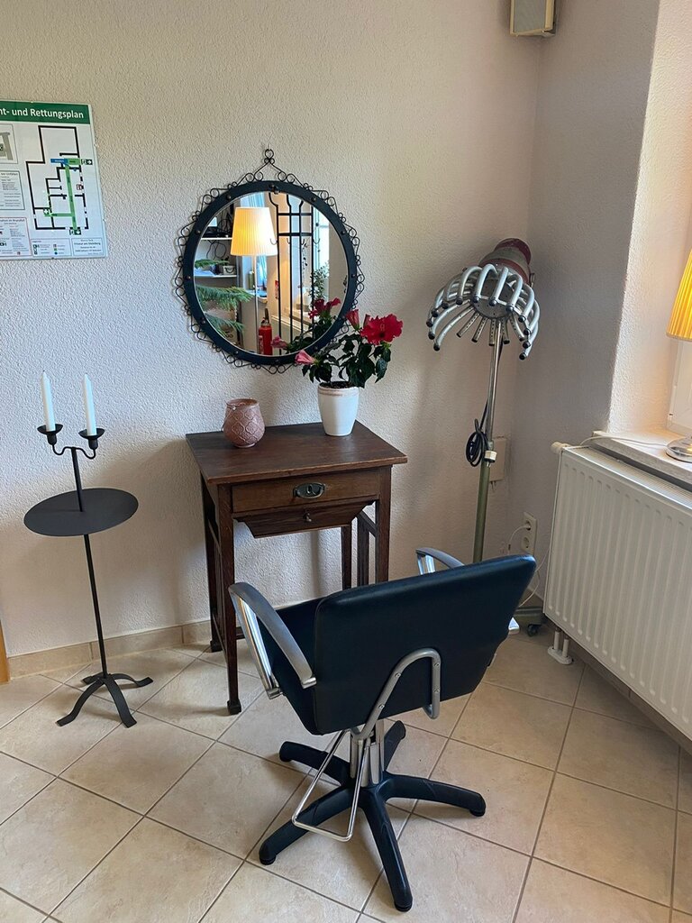 Kuaförler Frisör am Steinberg Bianca Tank, Saksonya, foto