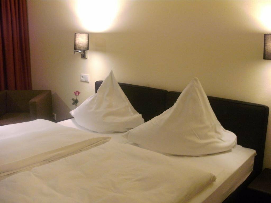 Otel Waldhotel Tropfsteinhöhle, Kuzey Ren‑Vestfalya, foto