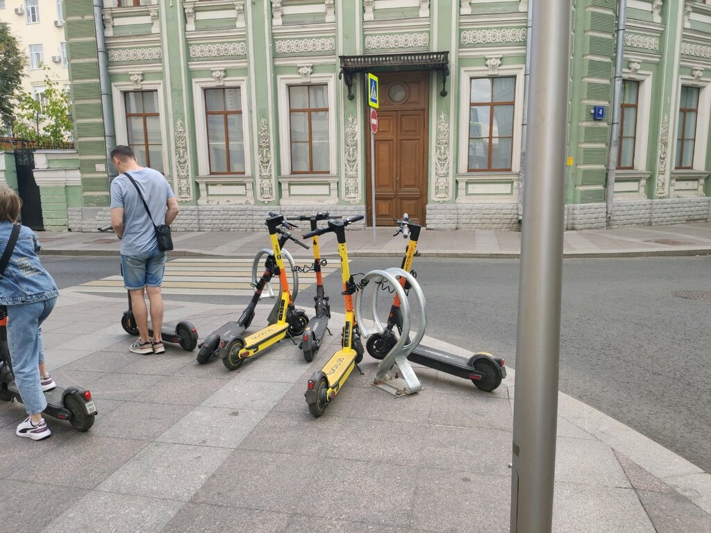 Bisiklet park yerleri Bicycle parking, Moskova, foto