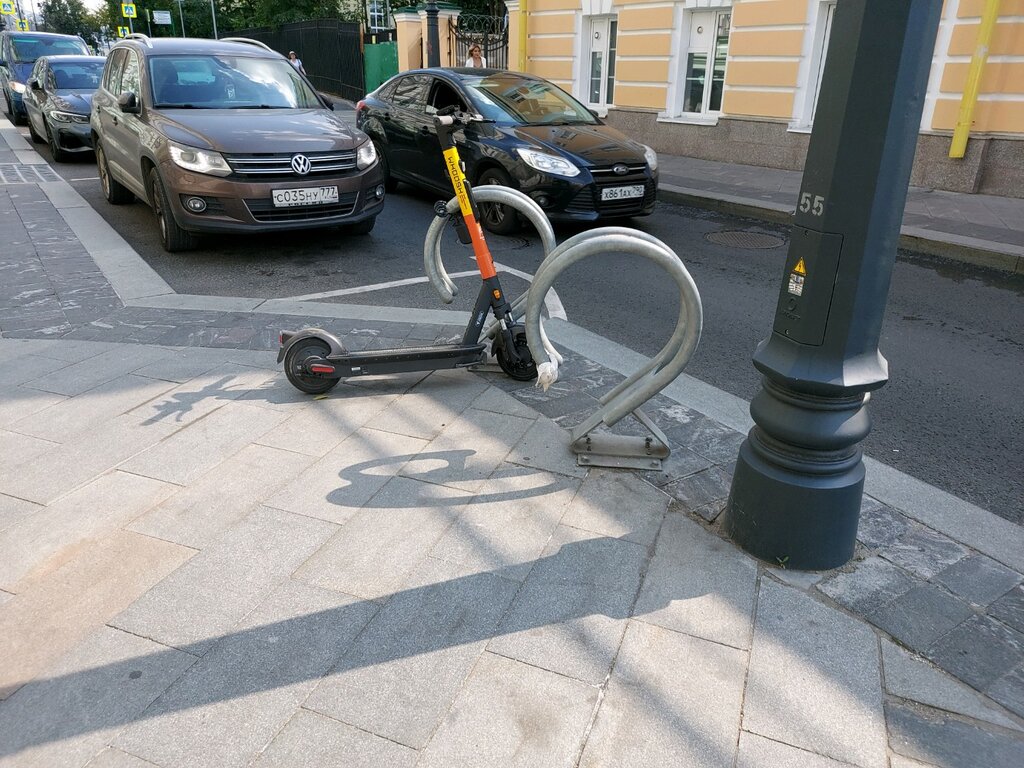 Bisiklet park yerleri Bicycle parking, Moskova, foto