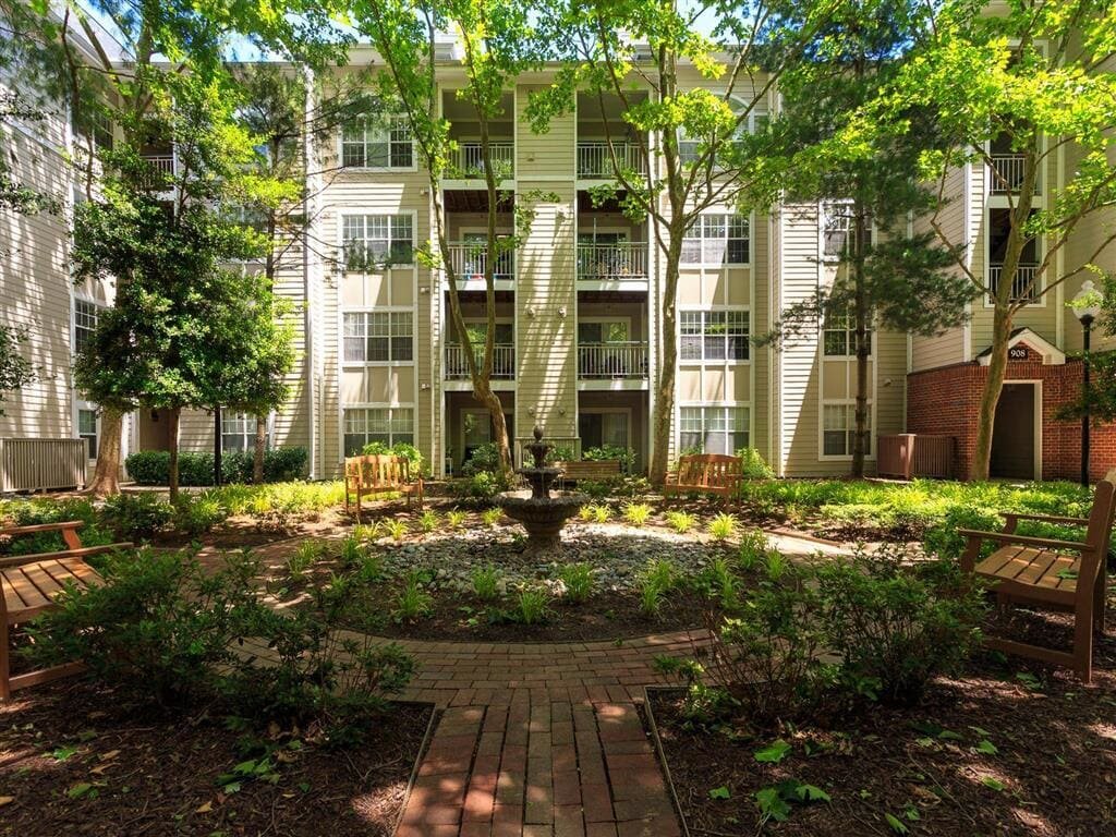 Emlak ofisi Beacon Place Apartments, Maryland Eyaleti, foto