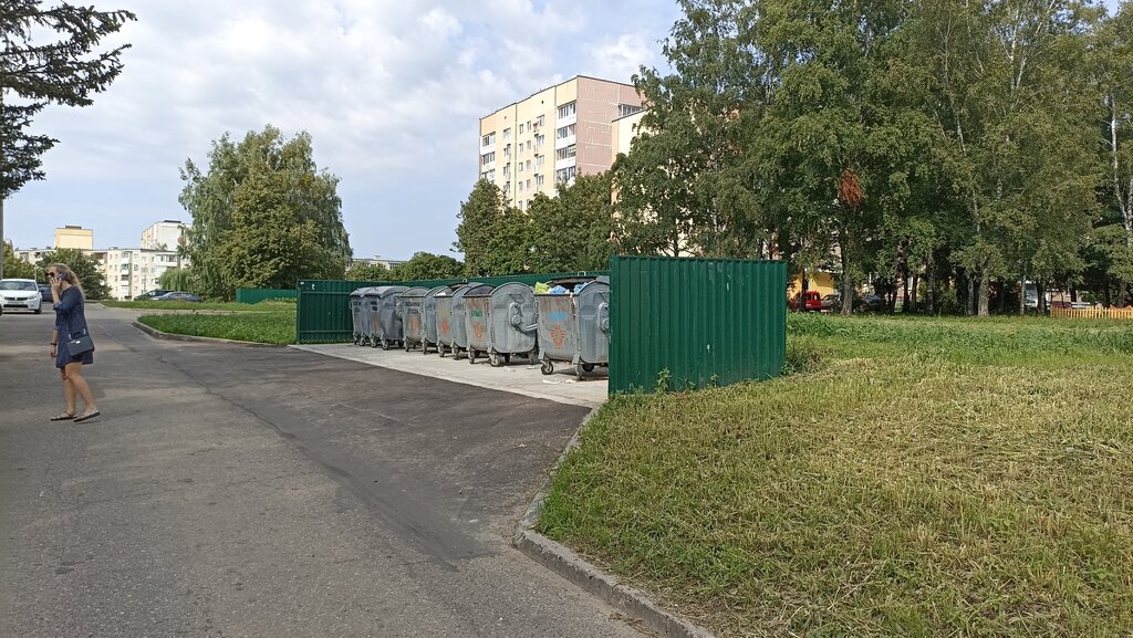 Çöp alanları Trash and garbage disposal area, Grodno, foto