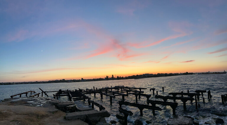 i̇skele Пристань рыболовецкого совхоза Таврида, Kırım Cumhuriyeti, foto