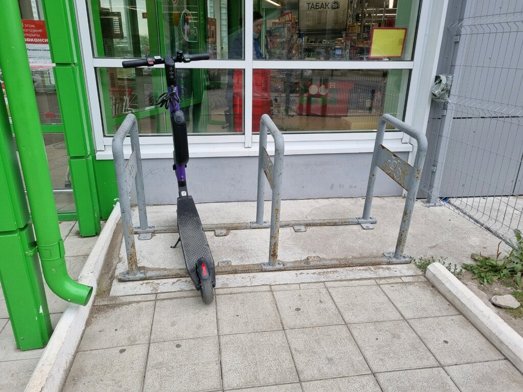 Bisiklet park yerleri Велопарковка, Perm, foto