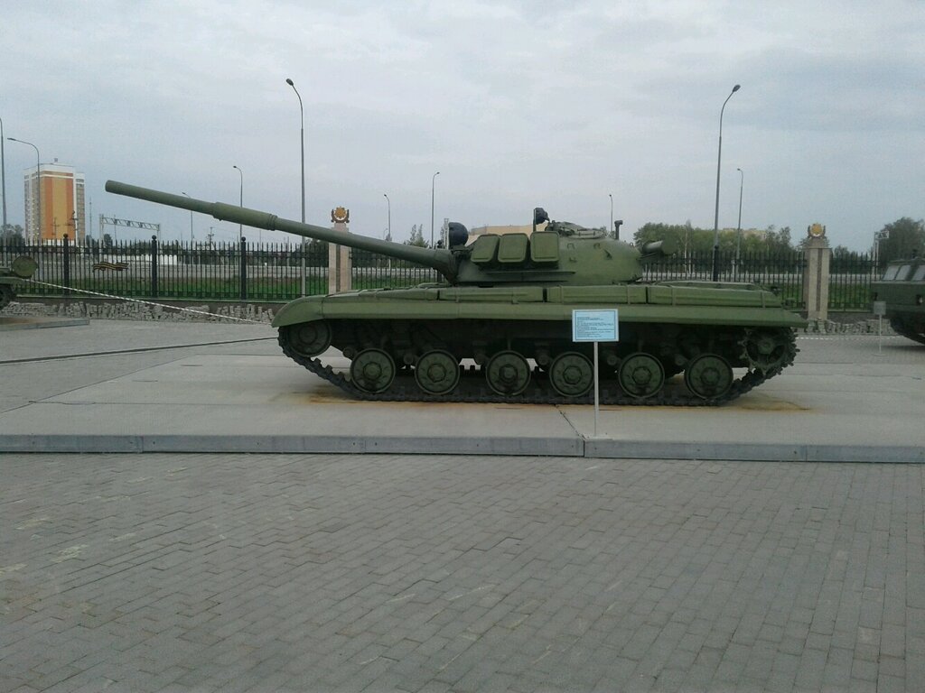 Teknoloji anıtı Основной боевой танк Т-64 образца 1967 года, Verhniaya Pyşma, foto