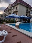 Elita (Morskaya ulitsa No:5Б, posyolok gorodskogo tipa Novomikhaylovskiy), otel  Krasnodarski krayından