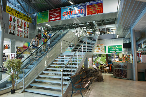 Alışveriş merkezleri Olymp Shopping Complex, Volgodonsk, foto