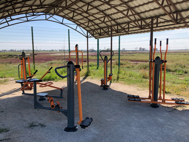 Spor alanı Футбольное поле, Kırım Cumhuriyeti, foto
