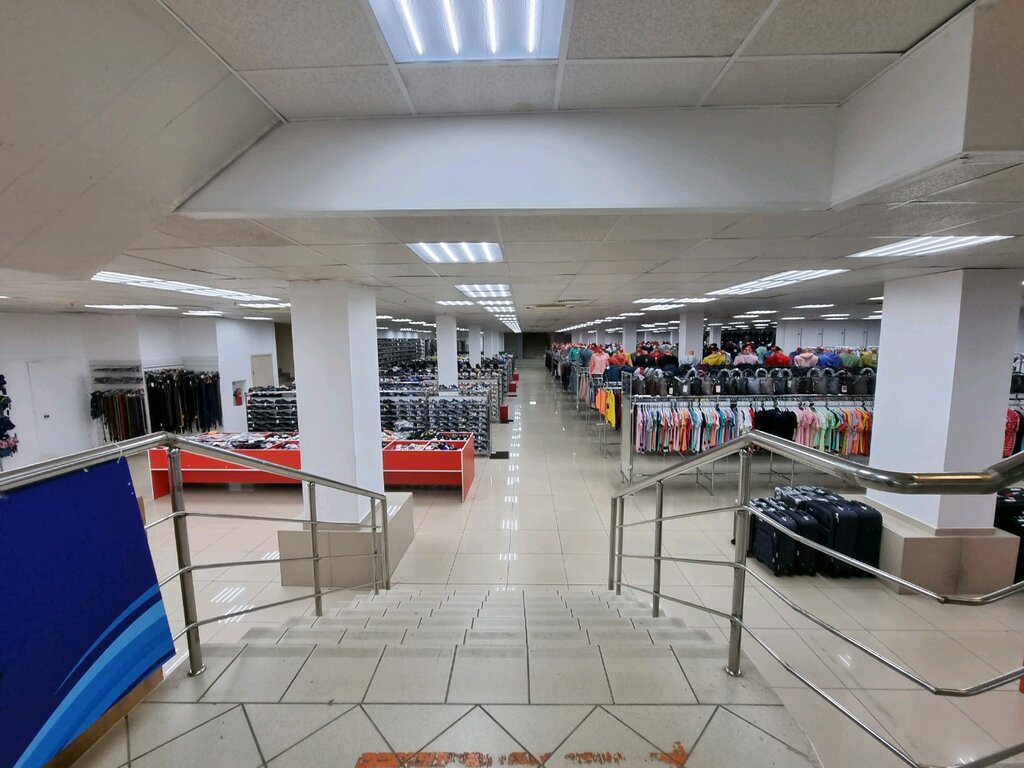 Giyim mağazası Мир одежды и обуви, Perm, foto