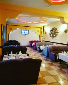 Sevinch Cafe (Samarkand, Sattepo mavzesi), kafe  Semerkant'tan