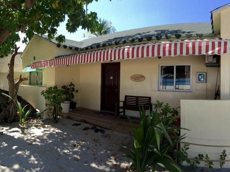 Otel Luau Beach Inn, Vaavu Atolü, foto