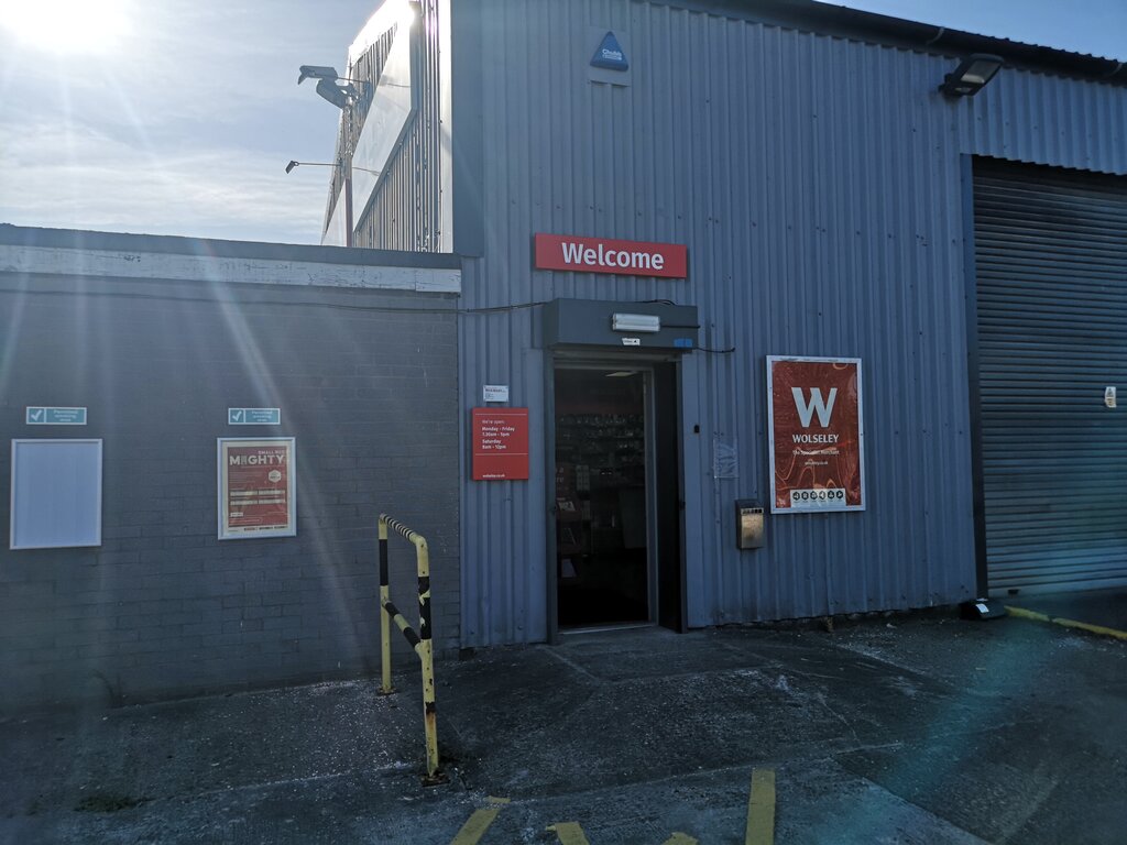 Isıtma sistemleri ve ekipmanları Wolseley Plumb & Parts, İngiltere, foto
