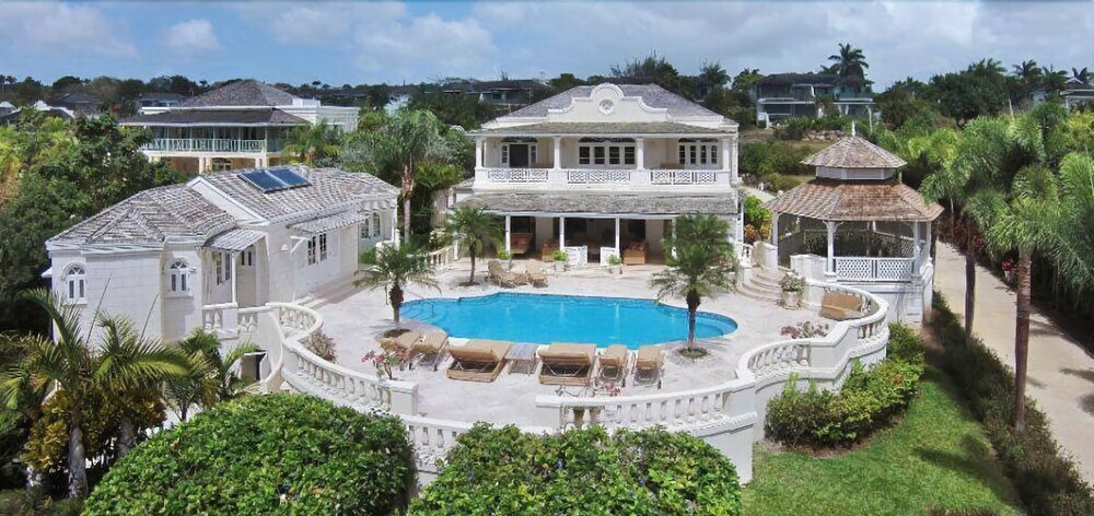 Otel Half Century House, Dünya, foto