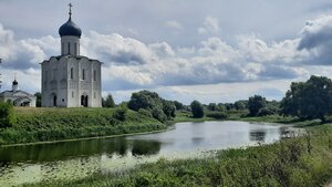 Государственный историко-ландшафтный комплекс регионального значения Боголюбовский луг - церковь Покрова на Нерли (Vladimir Region, Suzdalskiy rayon, munitsipalnoye obrazovaniye Bogolyubovskoye, Gosudarstvenny istoriko-landshaftny kompleks regionalnogo znacheniya Bogolyubovskiy lug - tserkov Pokrova na Nerli), doğa koruma alanı  Vladimirskaya oblastından
