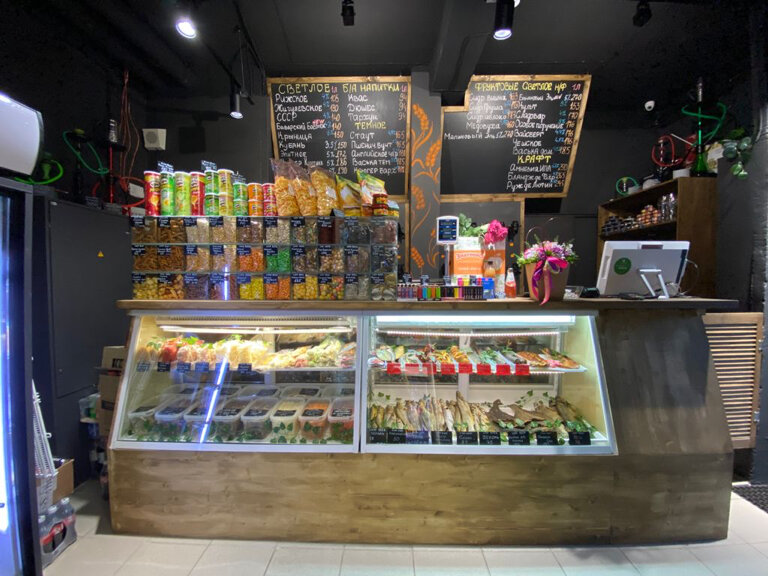 Bira dükkanı Lion Beer, Saint‑Petersburg, foto