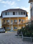 Guest house Yalos (Школьный переулок No:43Б, посёлок городского типа Коктебель), otel  Kırım Cumhuriyeti'nden