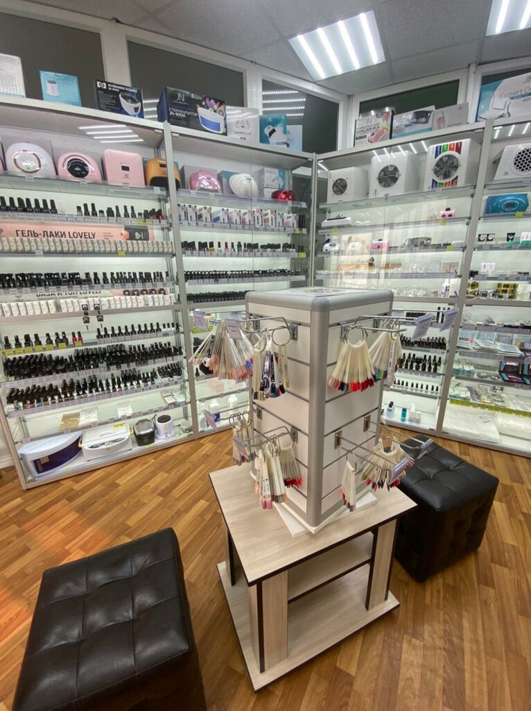 Güzellik merkezi ekipmanları Gellaki, Nijnevartovsk, foto