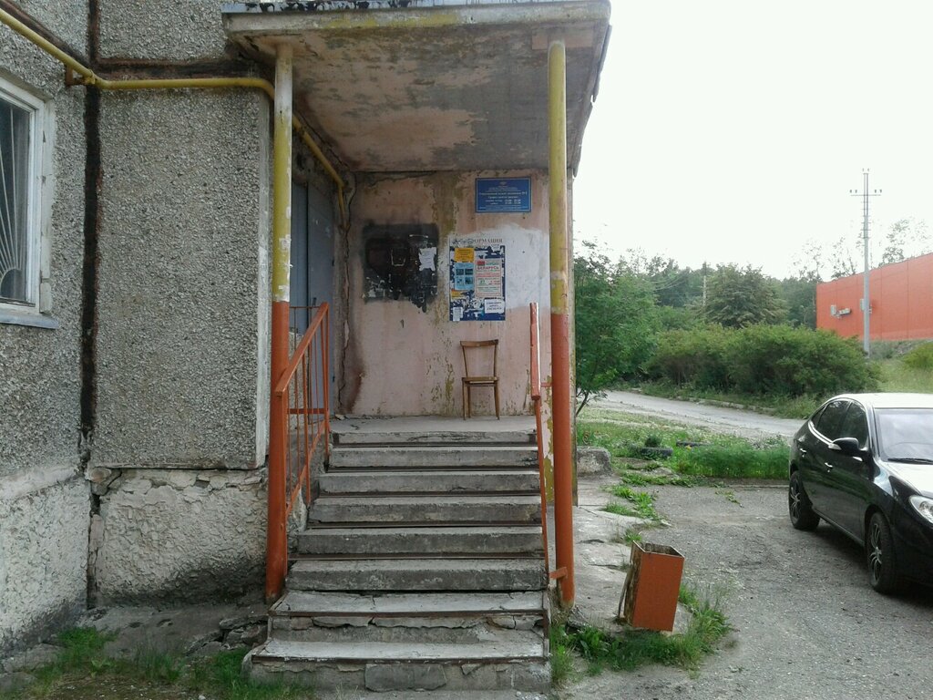 Polis merkezleri Uchastkovy punkt politsii, Verhniaya Salda, foto