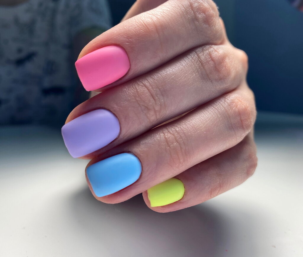 Manikür-pedikür Dari nail, İstra, foto
