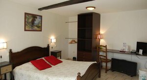 Logis Auberge Du Bord Des Eaux (Hauts-de-France, Nord, Arrondissement de Valenciennes, Mortagne-du-Nord, Rue du Commandant Chaumonot, 23), otel