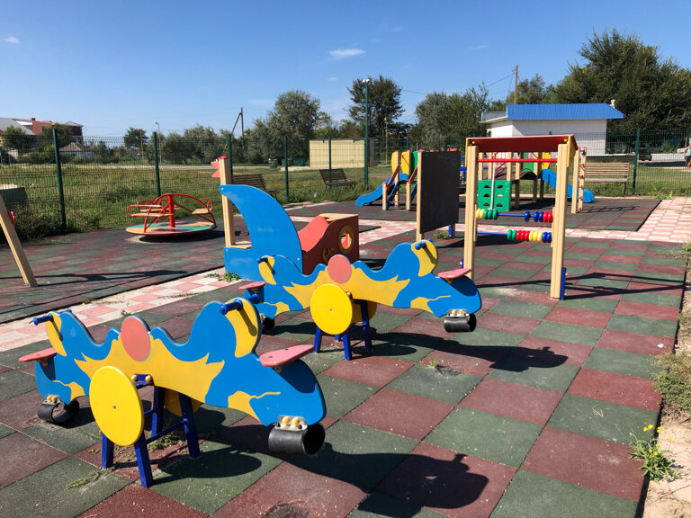 Spor alanı Футбольное поле, Kırım Cumhuriyeti, foto