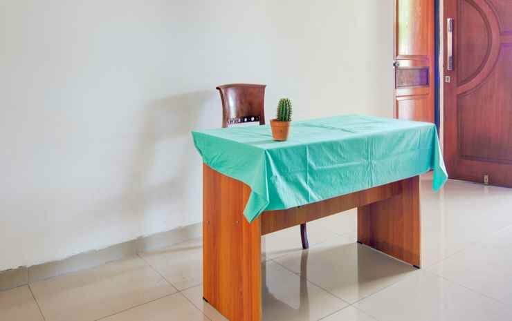 Otel Oyo Life 89990 Kost Waterfront 75 Sub, Surabaya, foto