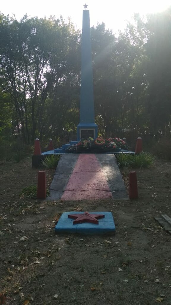 Anıt, heykel Землякам, погибшим в годы Великой Отечественной войны, Krasnodarski krayı, foto