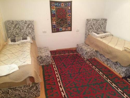 Otel Guest House Mira, Narın İli, foto