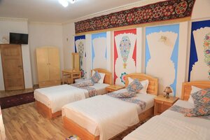 Hotel As-Salam (Baha-ud-Din Naqshband Street No:118, Bukhara), otel  Buhara'dan