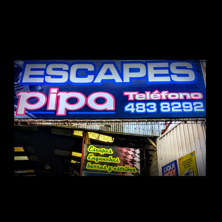 Otomobil yedek parçaları Escapes Pipa, La Plata, foto
